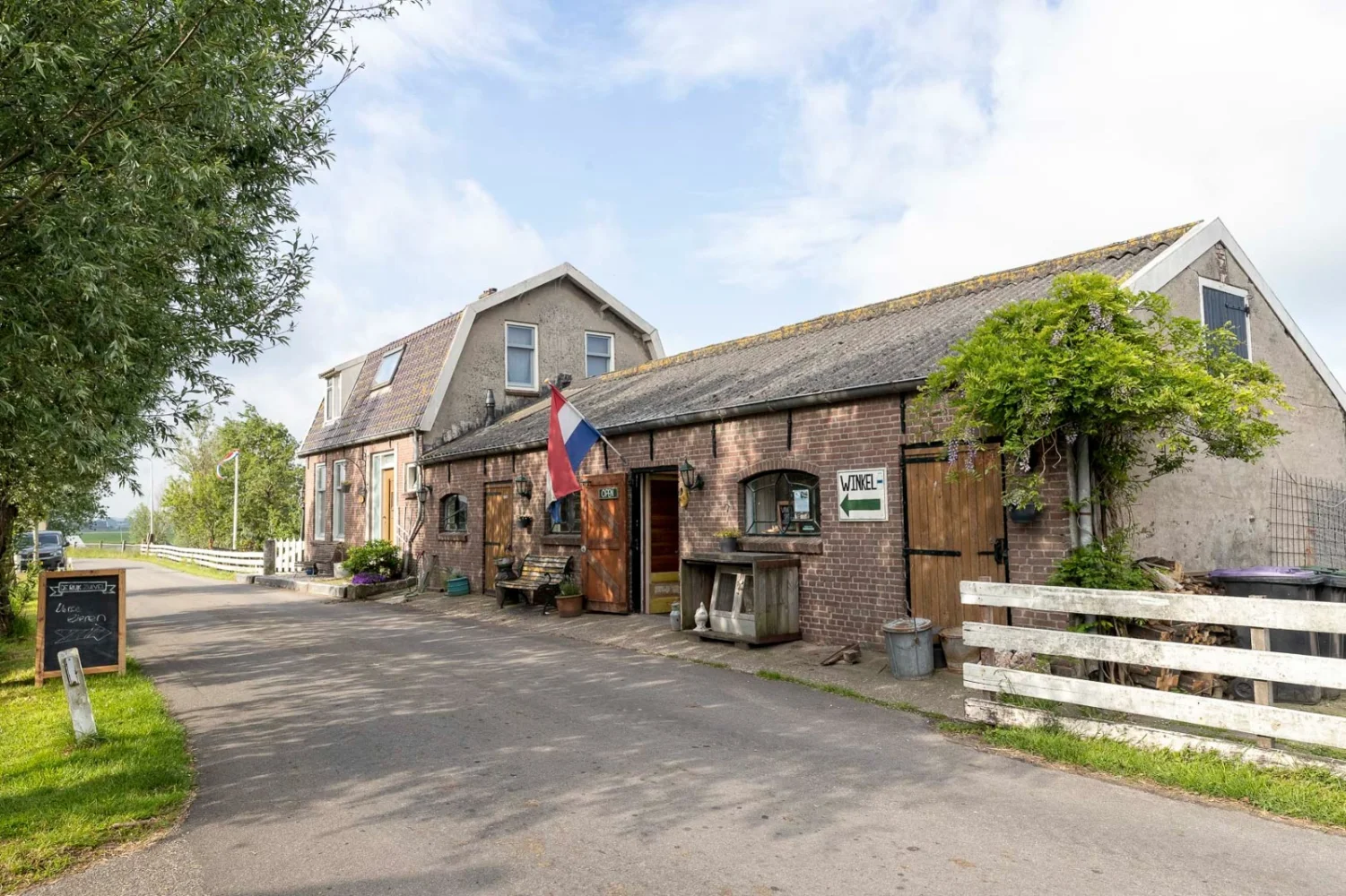 De Rijk Zuivel - Boerderijwinkel en Boerderij in Alphen aan den Rijn