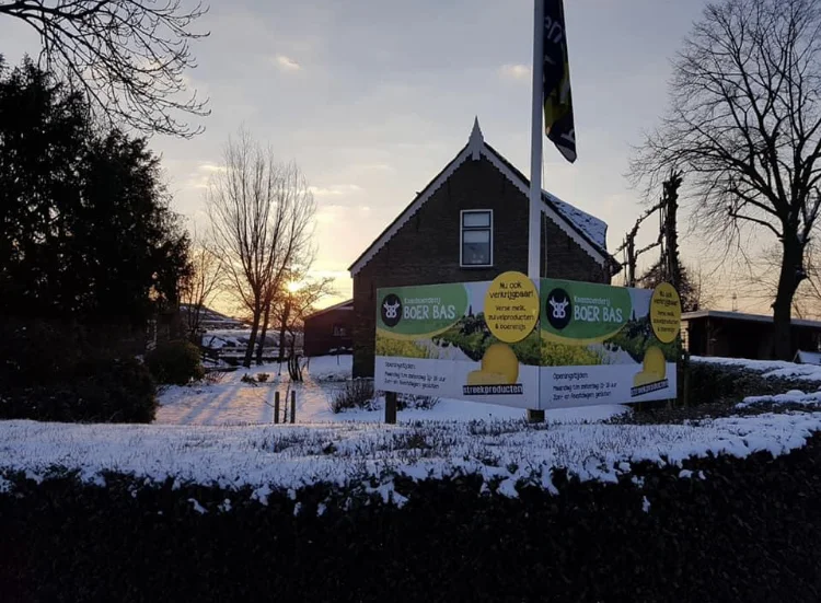 Kaasboerderij Boer Bas - Boerderijwinkel en Boerderij in Ouderkerk aan den IJssel
