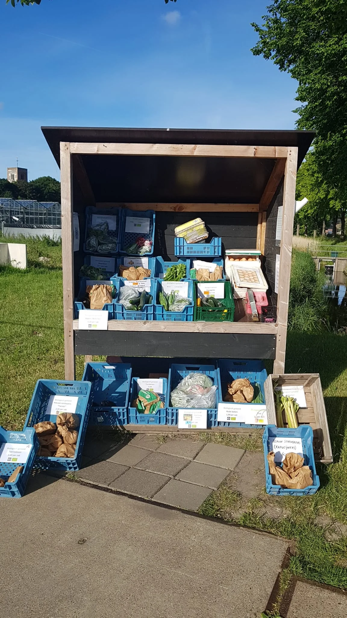 Kraampje Carnas - Stalletje in Waarland