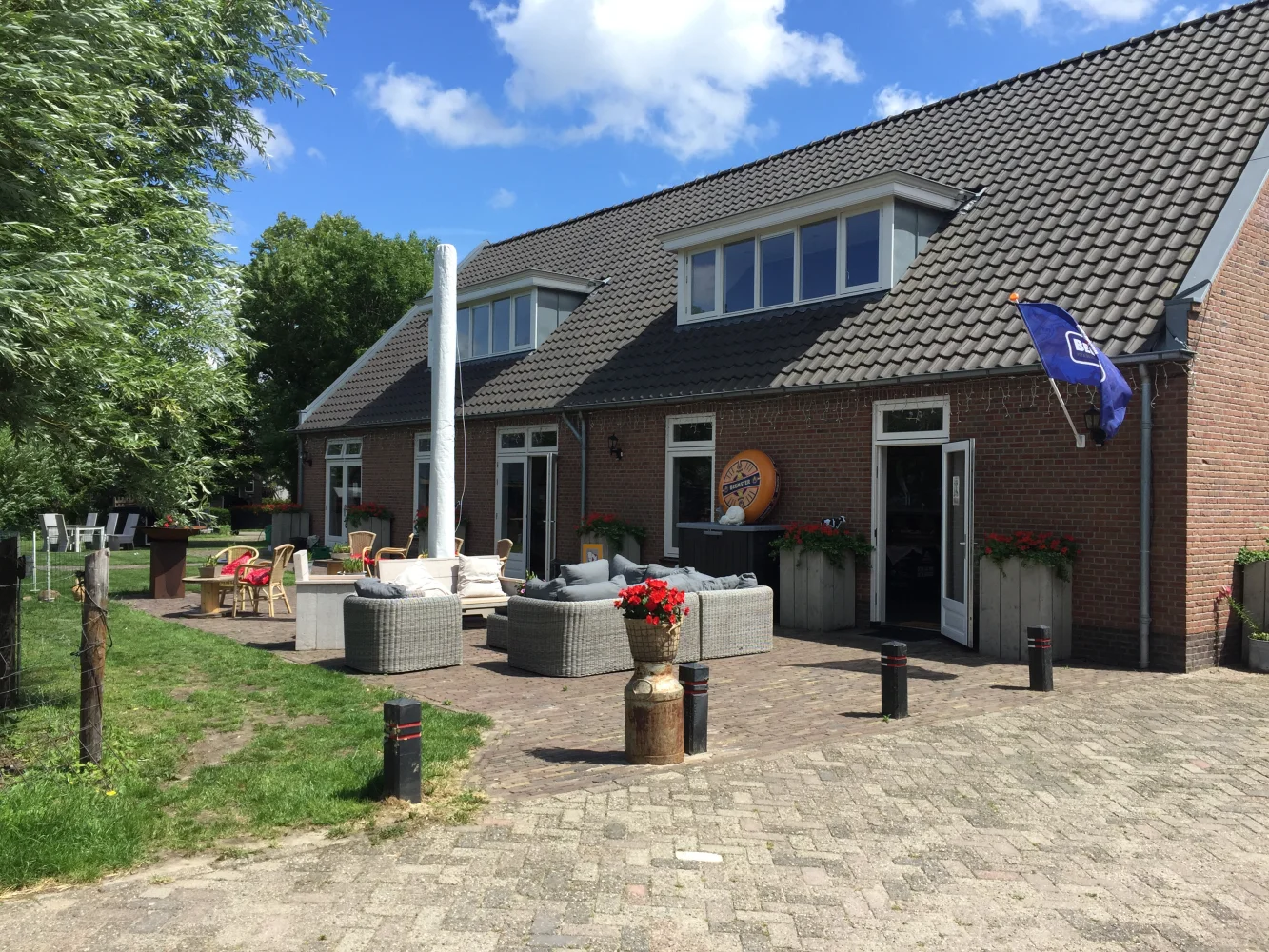 Stal den Hollander - Boerderijwinkel en Boerderij in Wassenaar